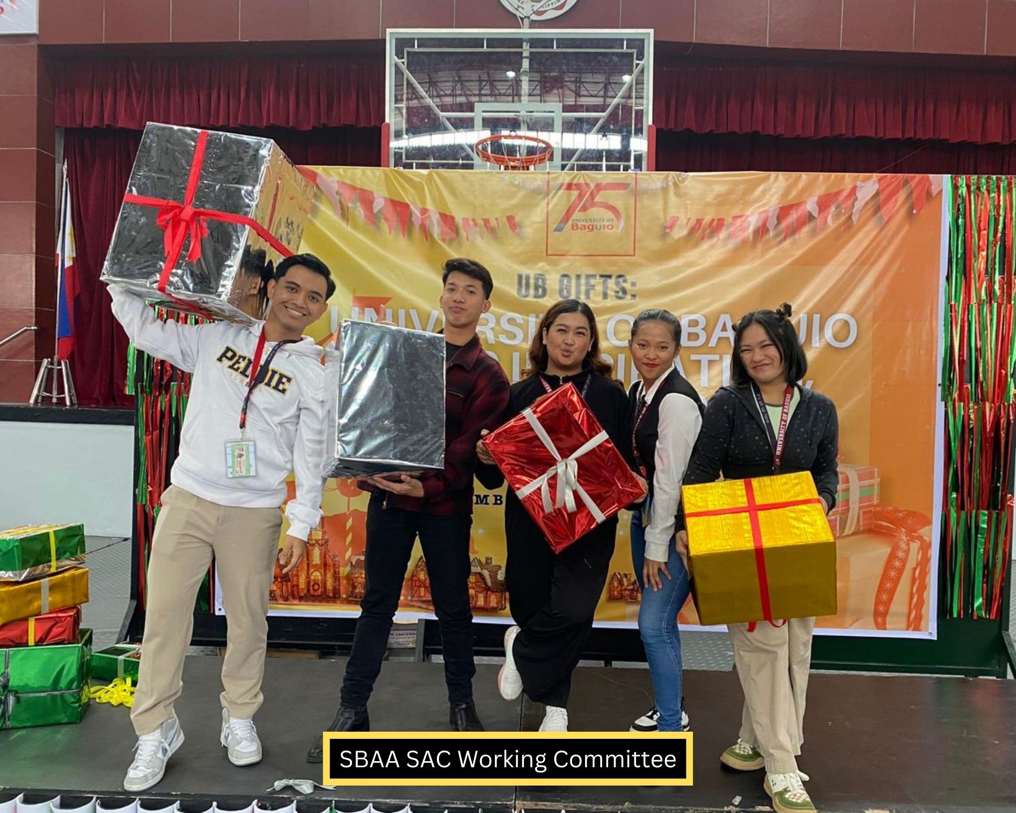 SBAA Student Interns and Leaders Help Spread Holiday Cheer at UB GIFTS ...
